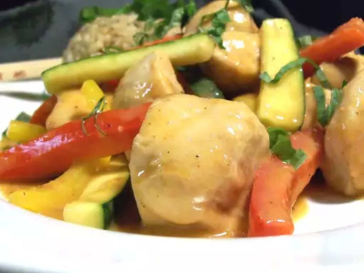 How To Prepare Kai Kang Dang (Chicken Curry with Coconut Milk) ? – Coba ...